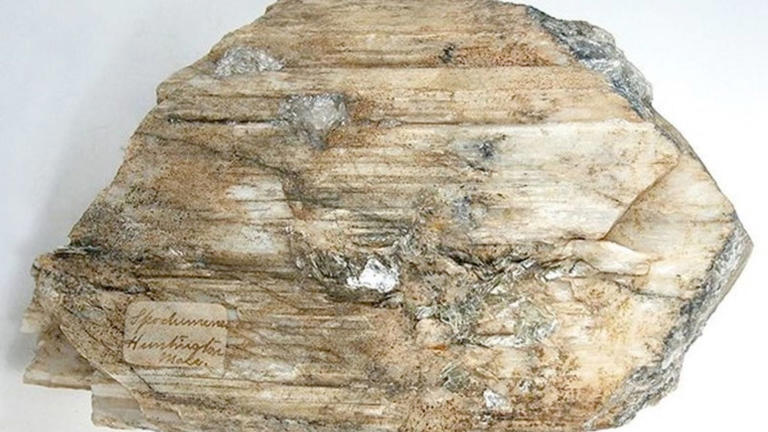 MIT scientists unveil new method to extract lithium from hard rock at ...