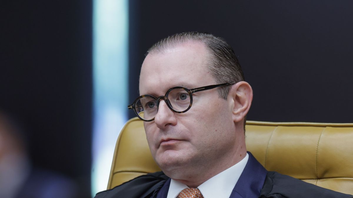 Zanin abre prazo para defesa de denunciados por venda de sentenças no STJ