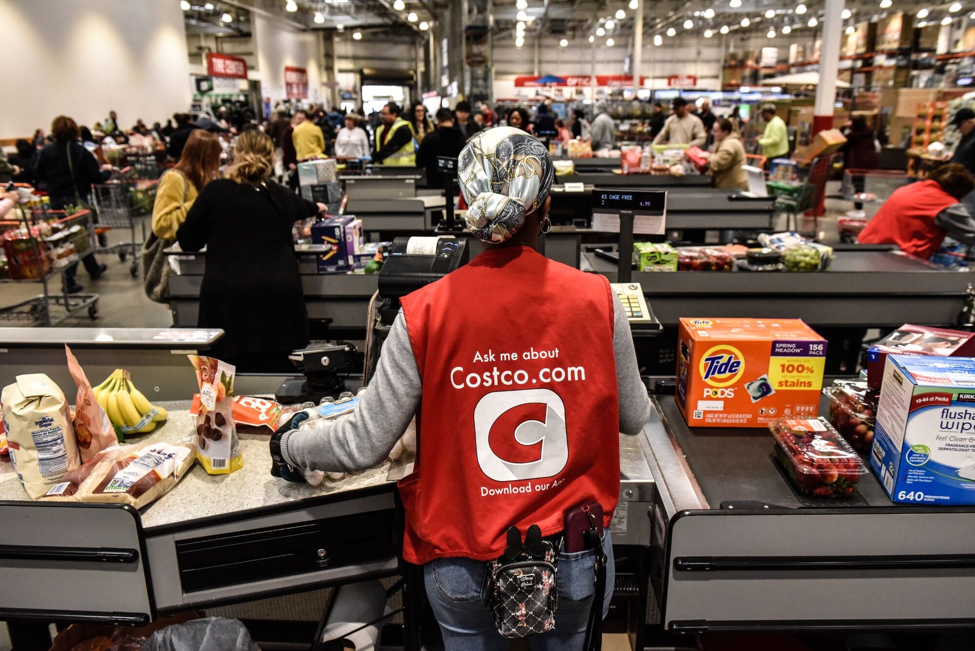 Costco gains ground as fuel demand boosts latest results