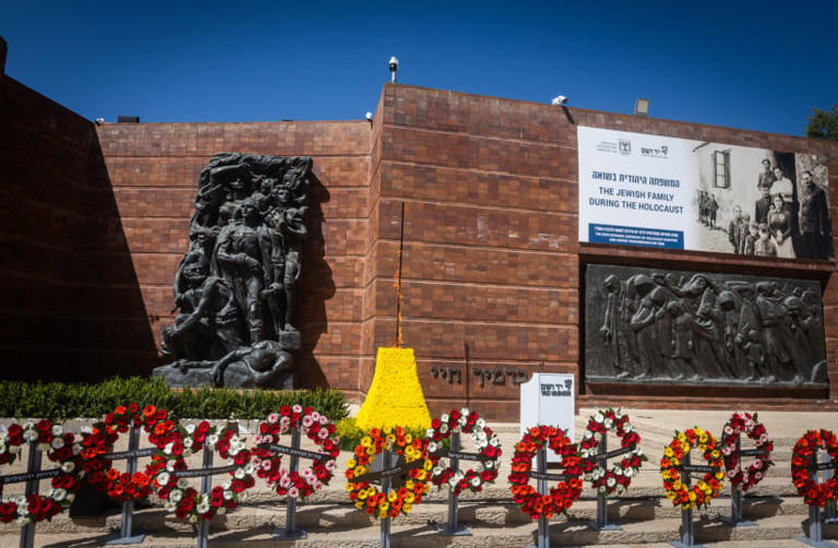Yad Vashem chooses Germany for first overseas education centers