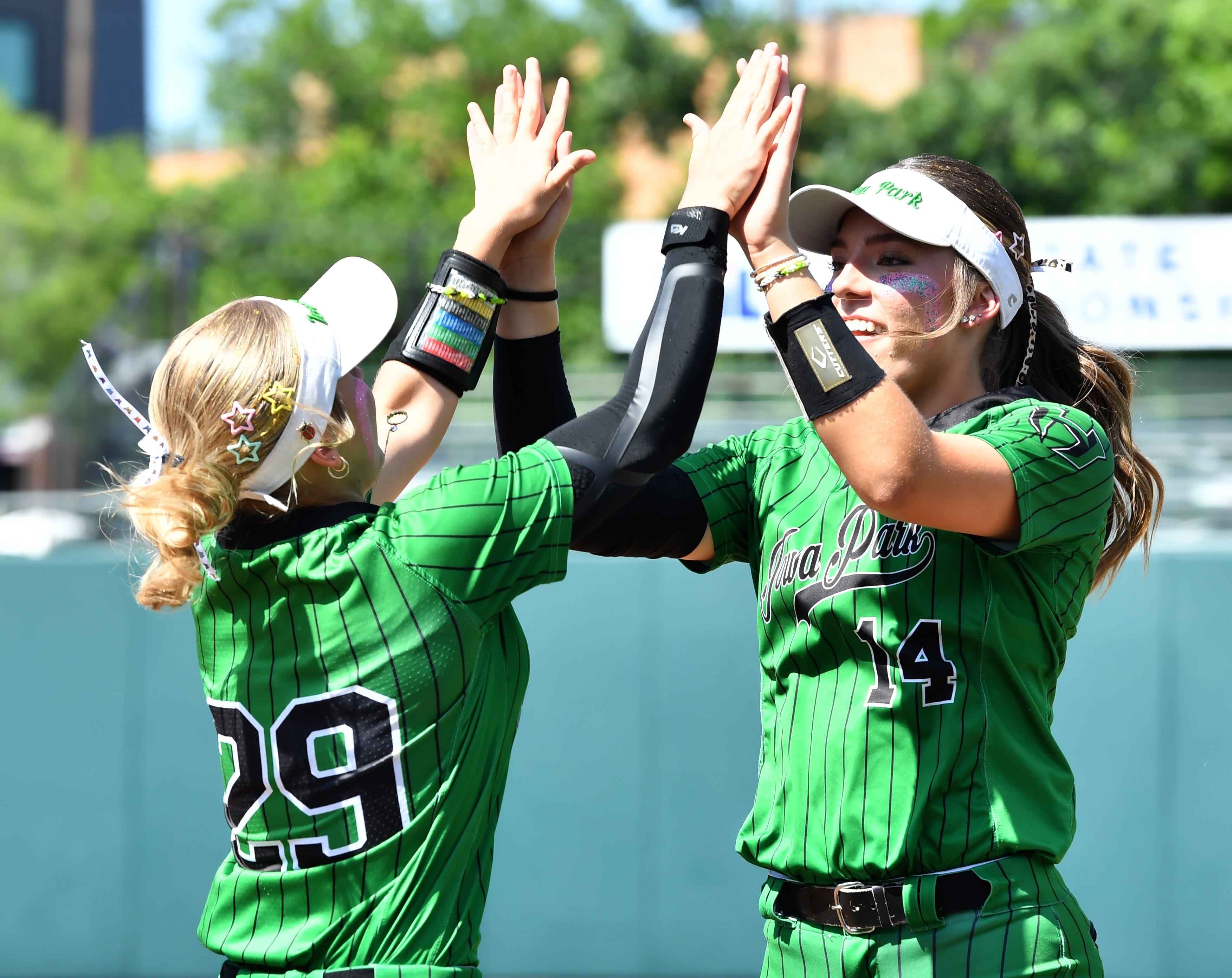 Texas Longhorns commit Madi Doty stymies Iowa Park in 3A DI UIL ...