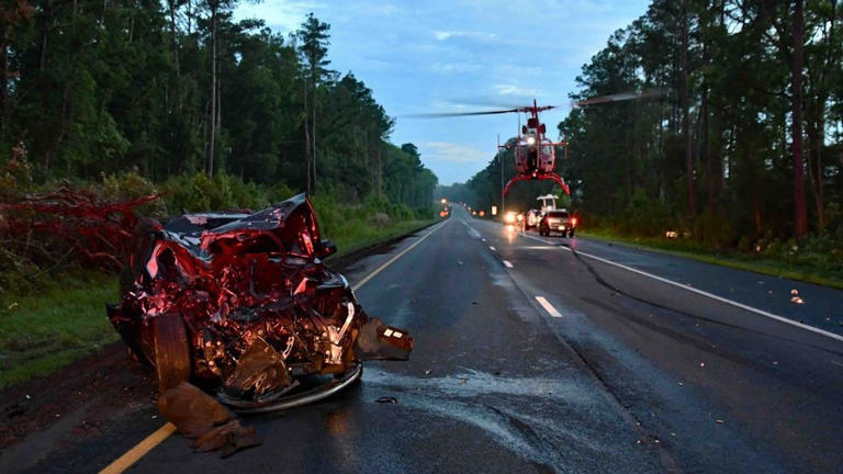 Driver airlifted after I-95 crash in Colleton County