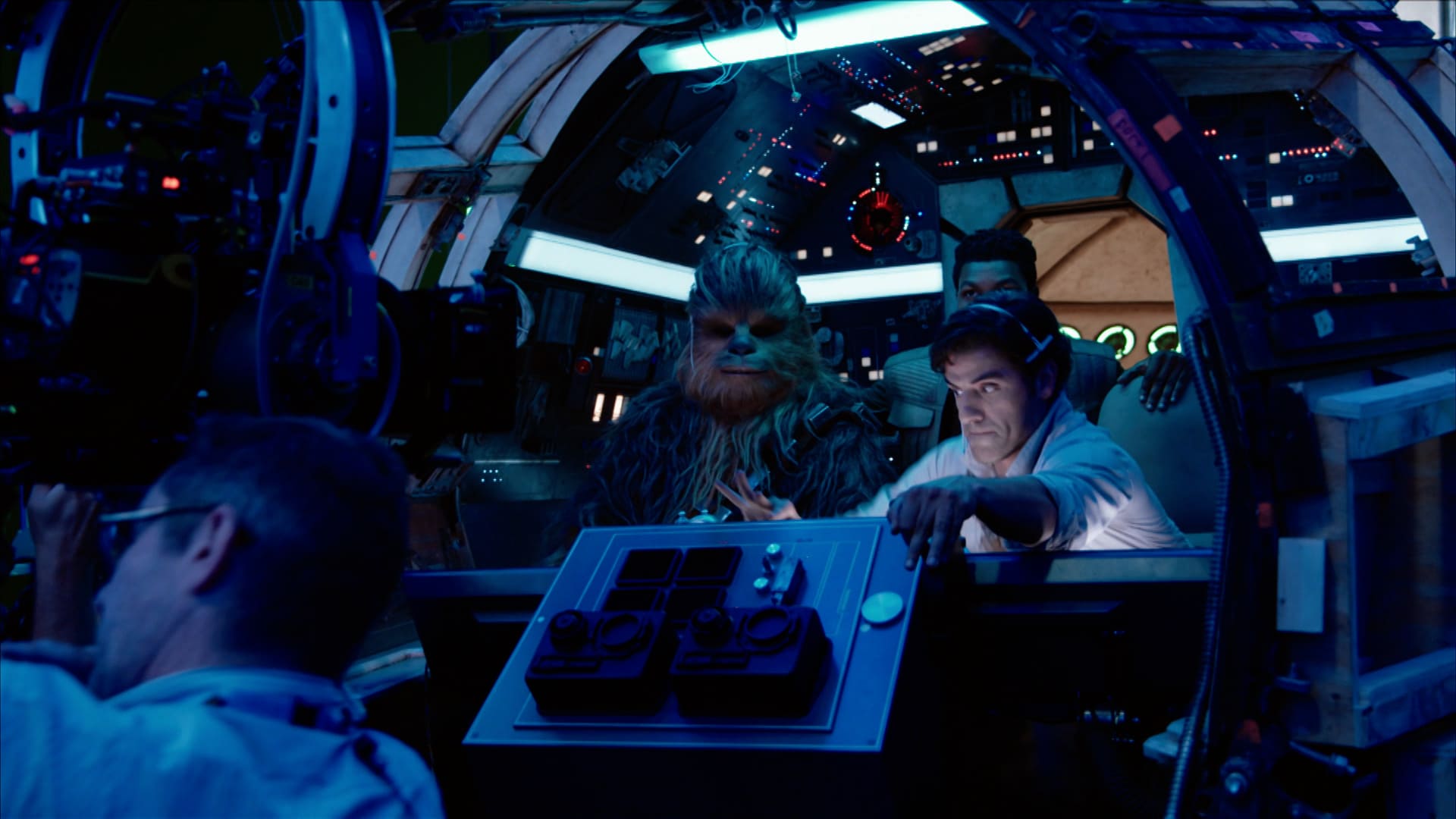 How 'Star Wars' and 'Star Trek' changed 'space opera' forever