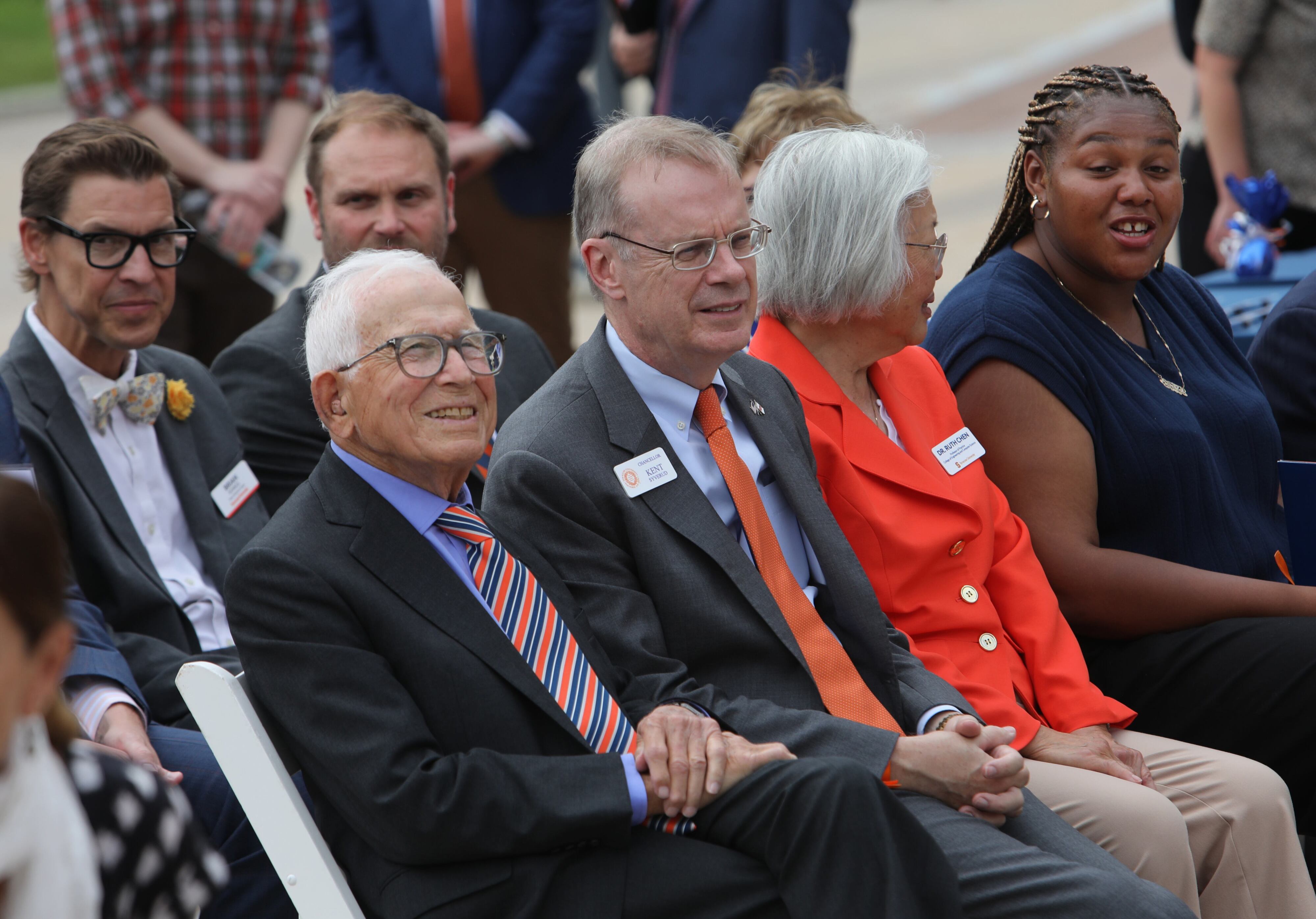 Donald Newhouse remembered as generous benefactor, adviser who cared ...