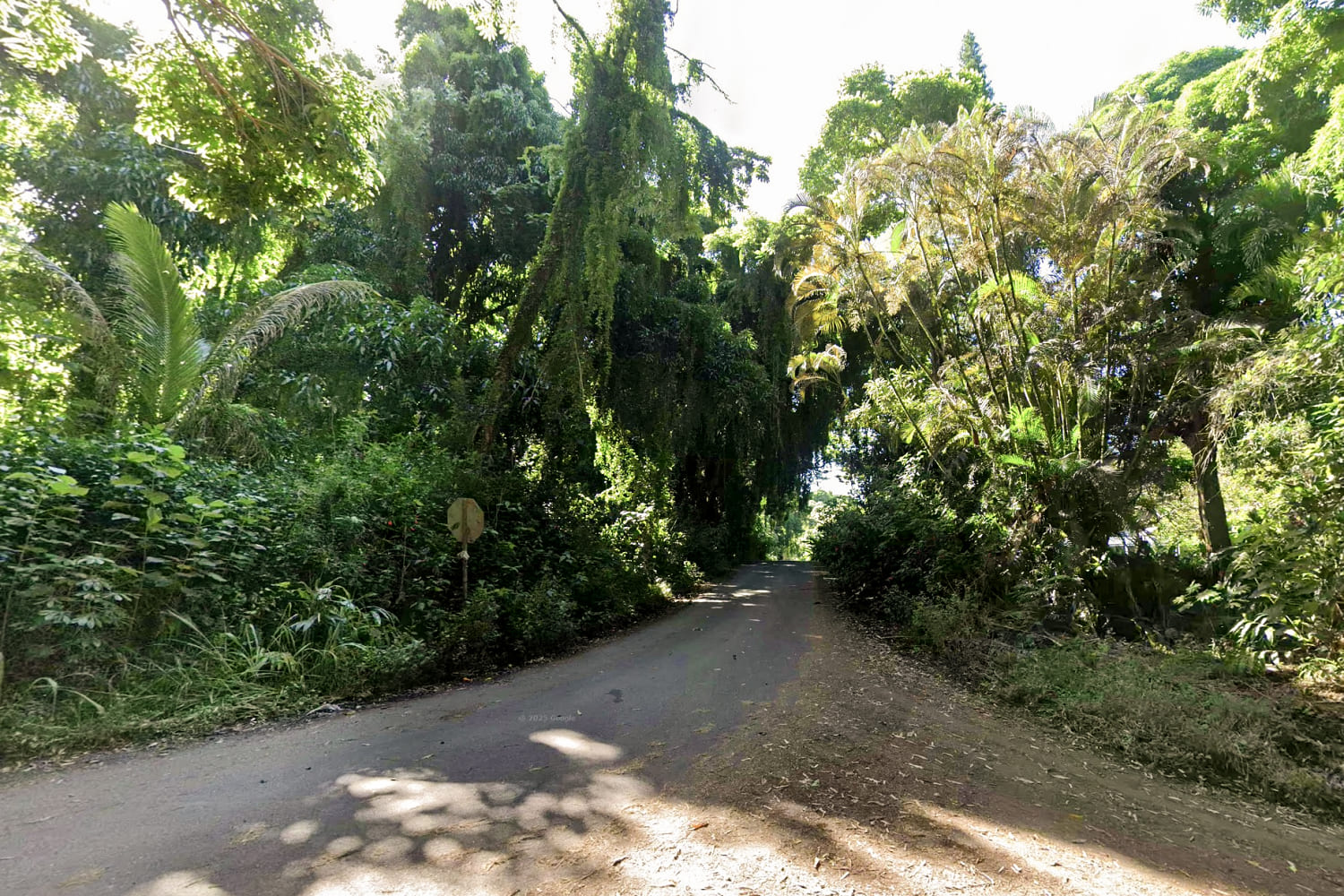 Manhunt underway in Hawaii for 'extremely dangerous' suspect linked to ...