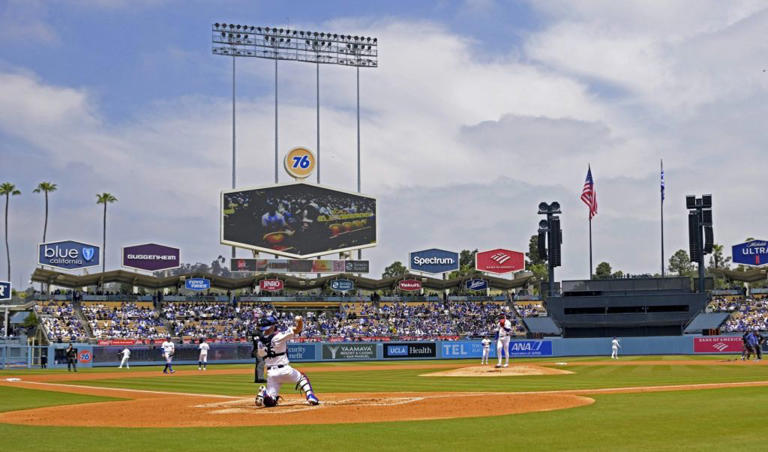 MLB labor talks escalate with owners’ salary cap pitch to union