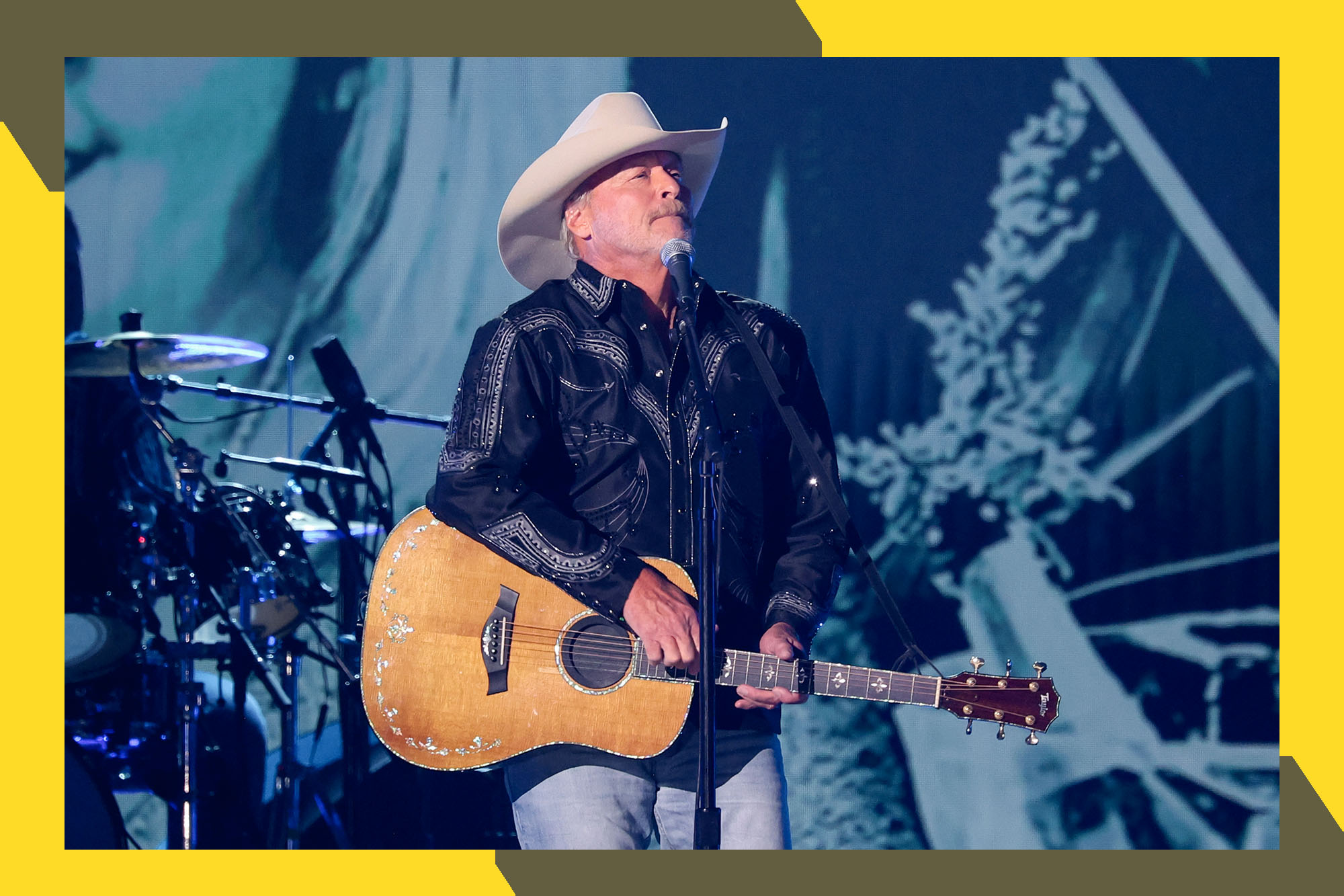Alan Jackson’s star-studded last concert is coming up. How much are ...