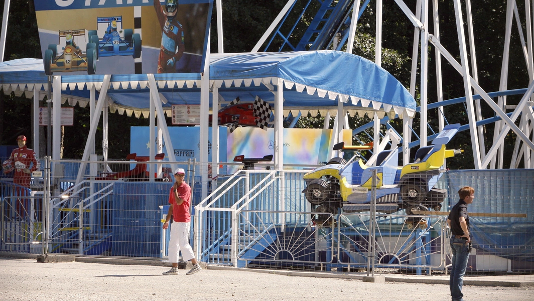 Kerala shuts Happyland park after ride collapse injures 26