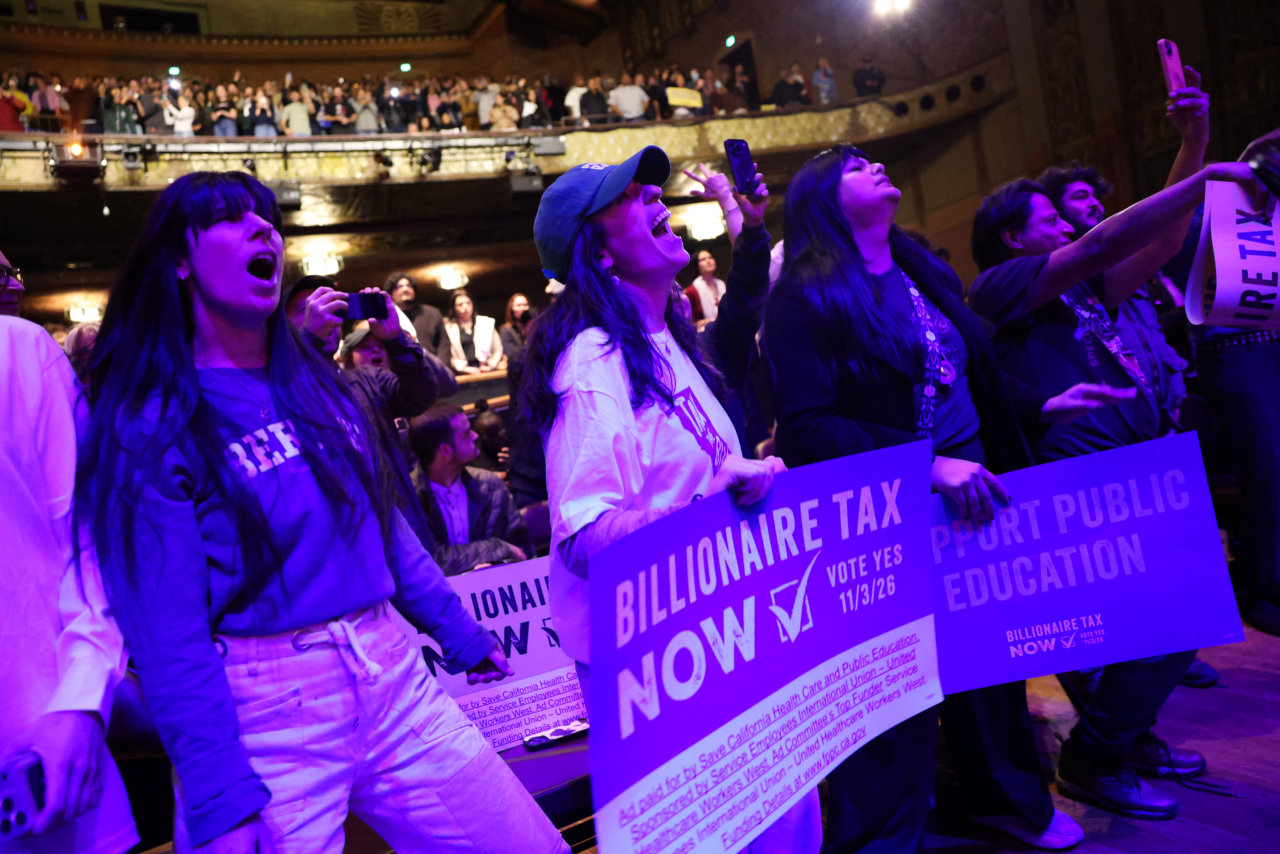 The record divide between corporate profits and worker pay