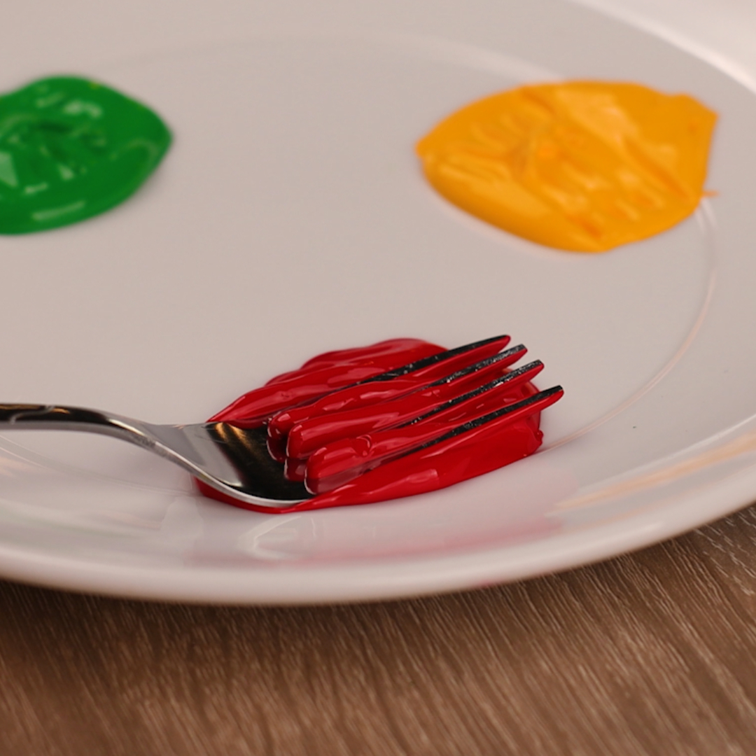 Turn a fork into an art tool 🍴🖼️