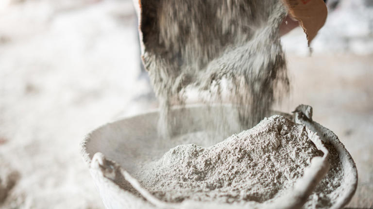 Concrete vs cement driveways, does one last longer than the other?