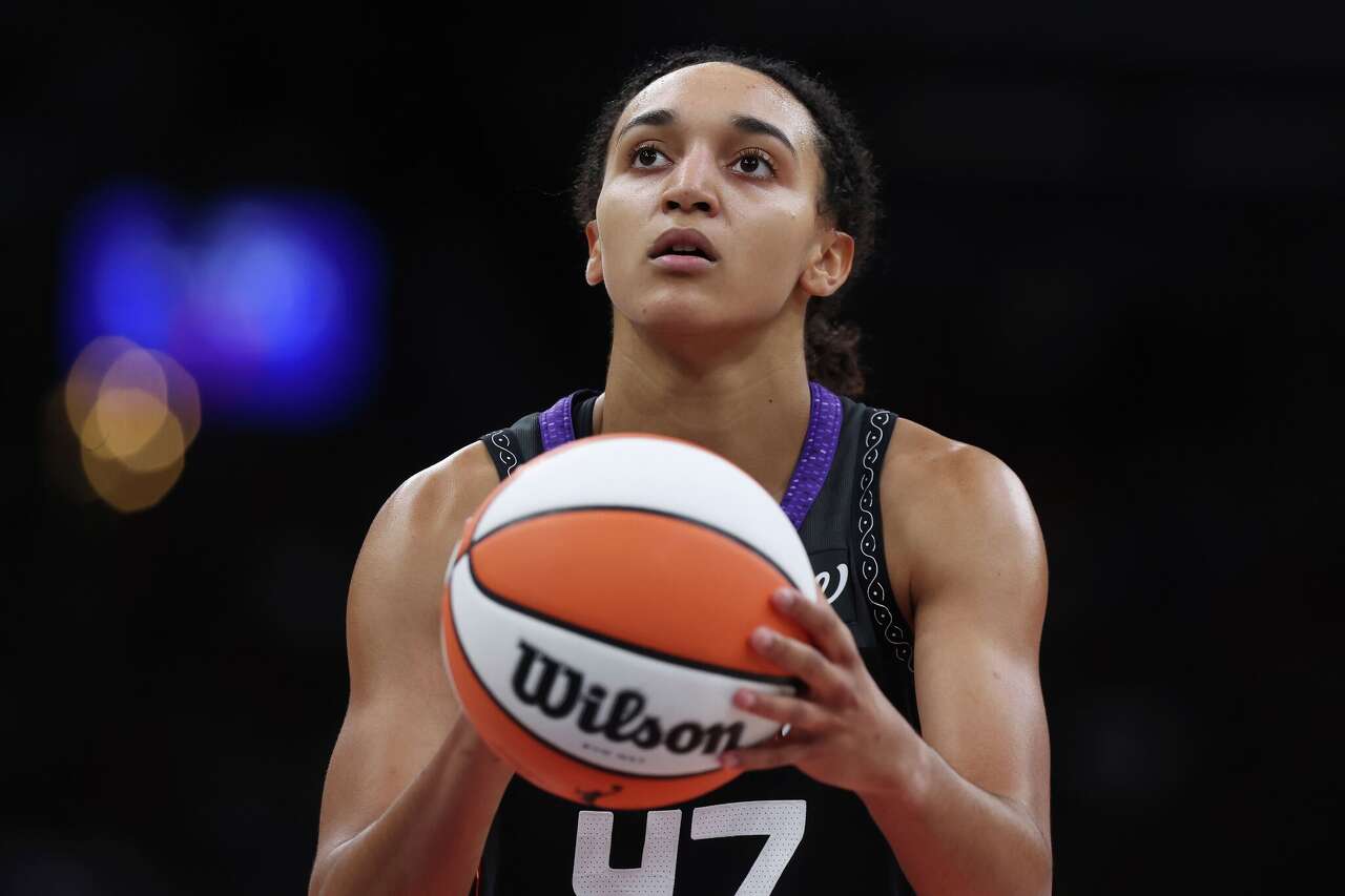 Connecticut Sun activate French star Leila Lacan, waive point guard ...