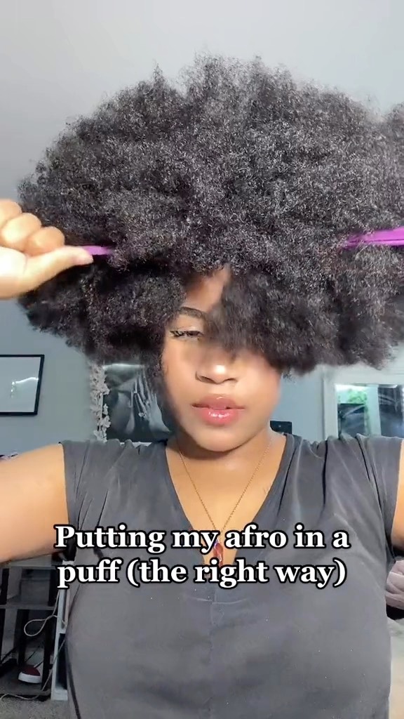 Finally doing my afro puff the right way
