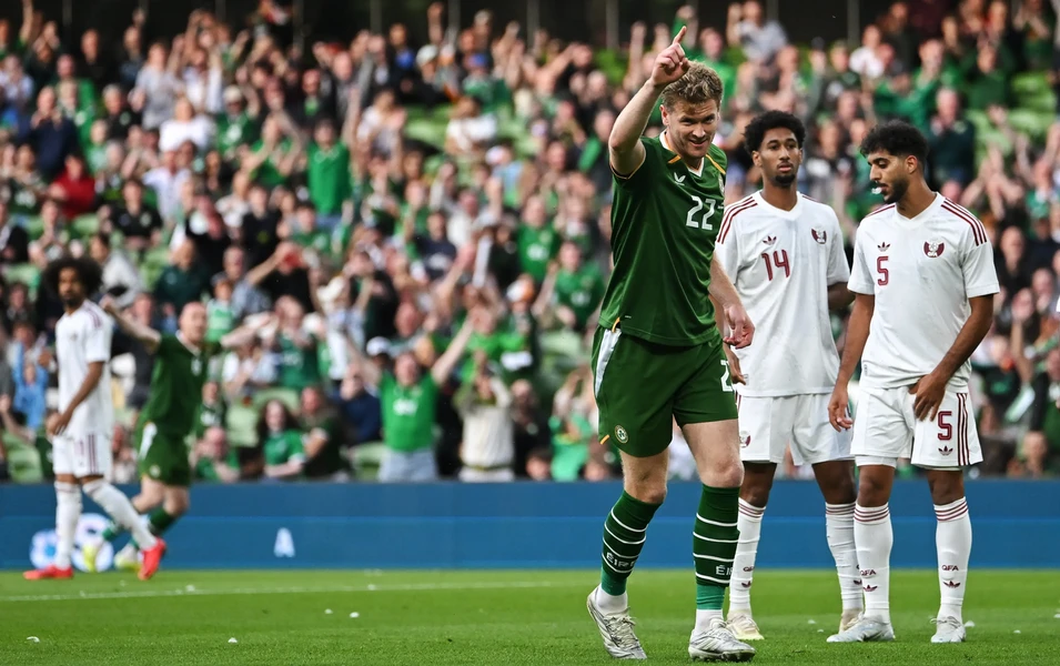 Collins header seals Ireland's tense 1-0 win over Qatar