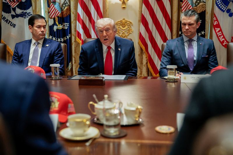 Iran, US reach deal to extend ceasefire, pending Trump's approval