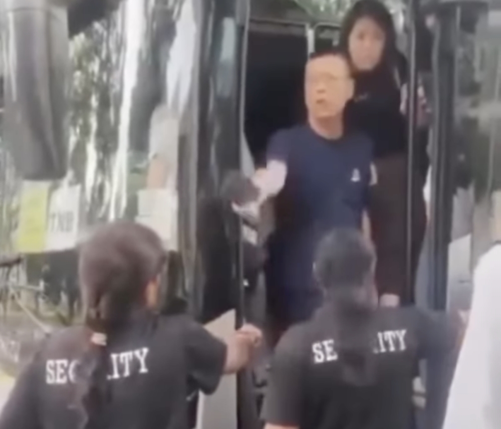 Hong Kong principal resigns after viral Singapore outburst, issues ...