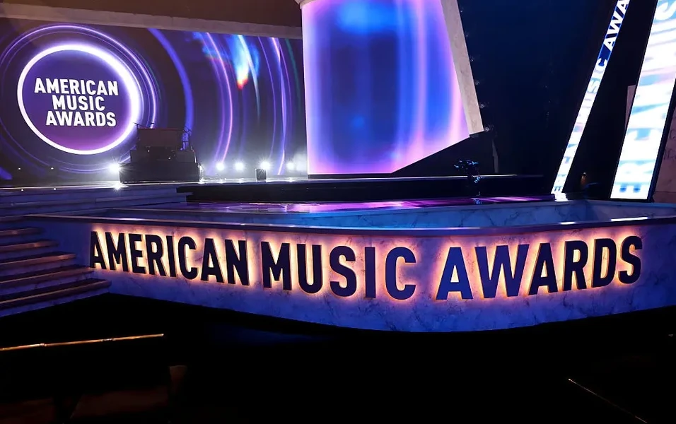 Ed Sheeran among AMA best male pop artist nominees