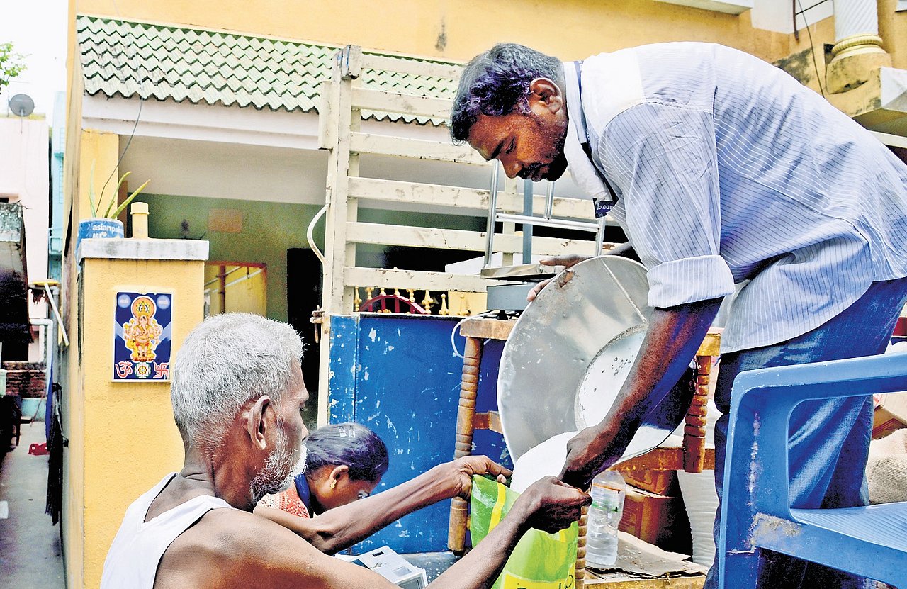 Home delivery of ration is govt’s 5-year vision for PDS, says TN Civil ...