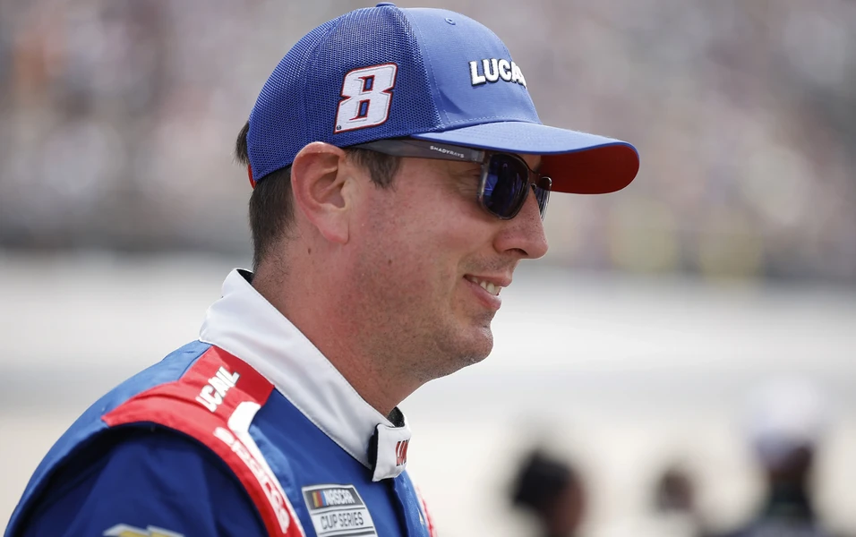 NASCAR removes Kyle Busch from standings after death