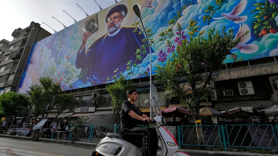US-Iran peace deal live updates: Tehran puts 'complete reopening of the ...