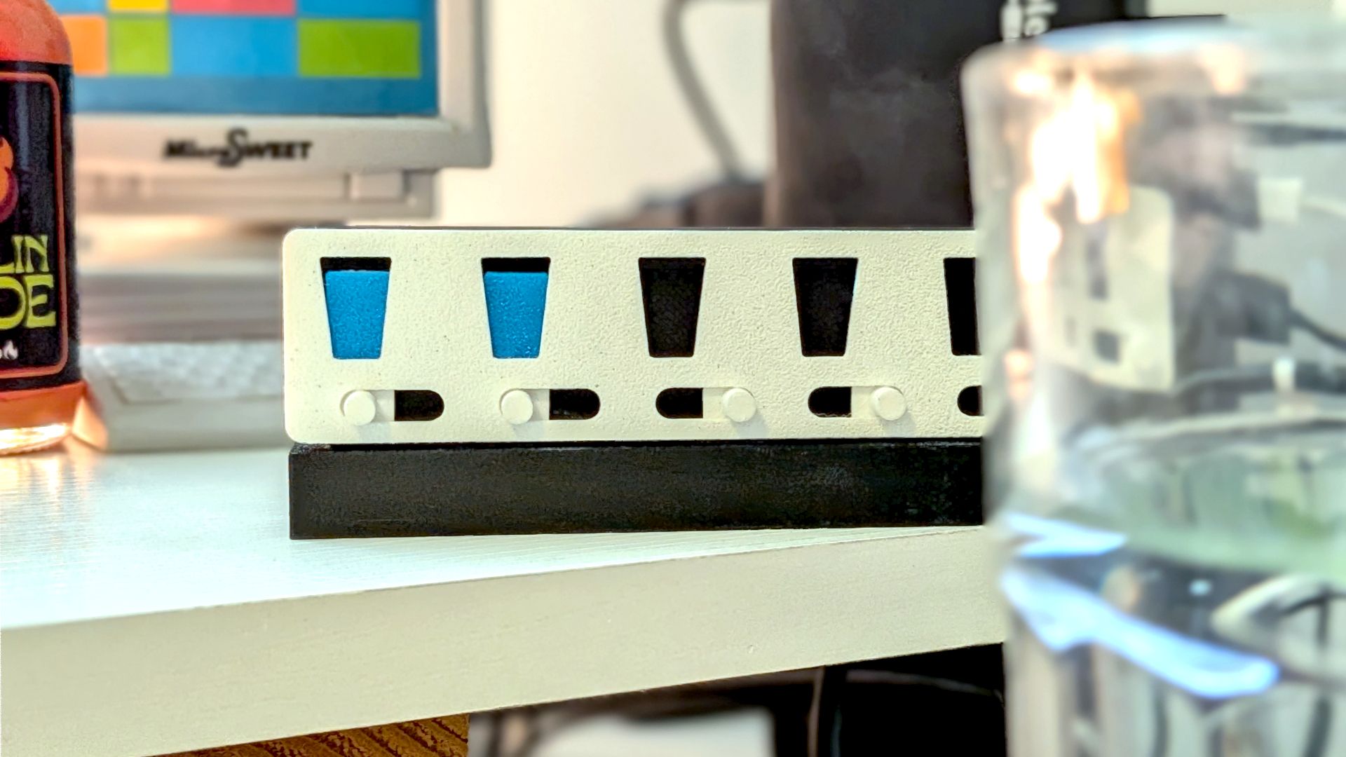 I built a water tracker that actually works, unlike every app I tried
