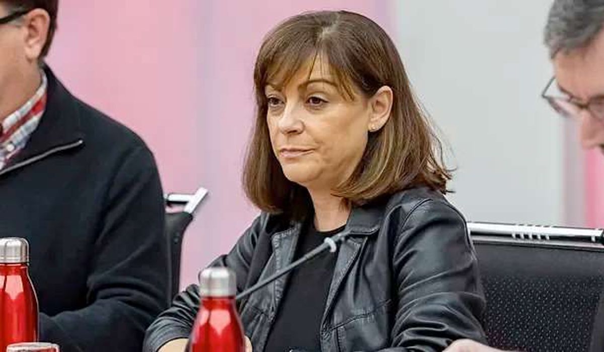 La gerente del PSOE tuvo que fabricar decenas de facturas falsas para ...
