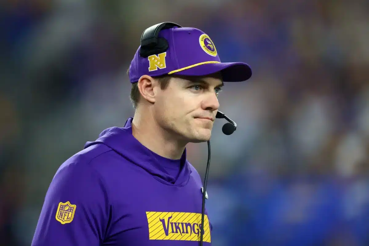 He's in Minneapolis future Hall of Famer may sign with Vikings in ...