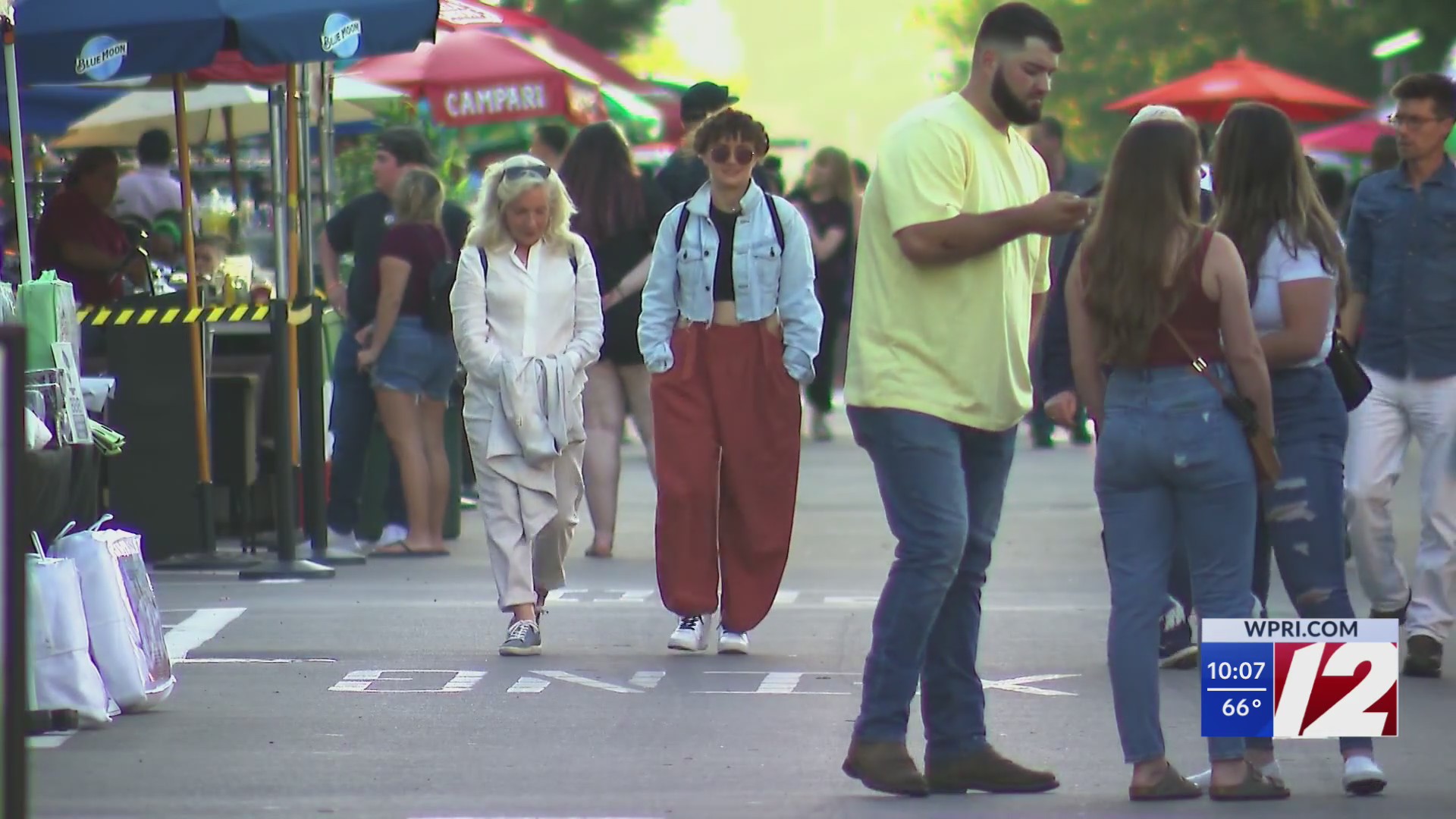 Al fresco on the Hill to run through September despite pushback