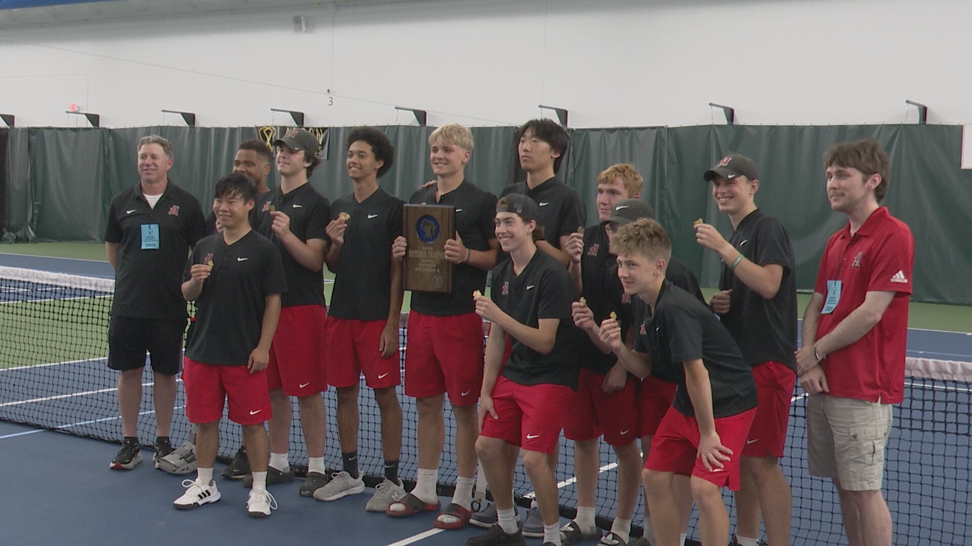 Altoona boys tennis wins back-to-back sectional titles