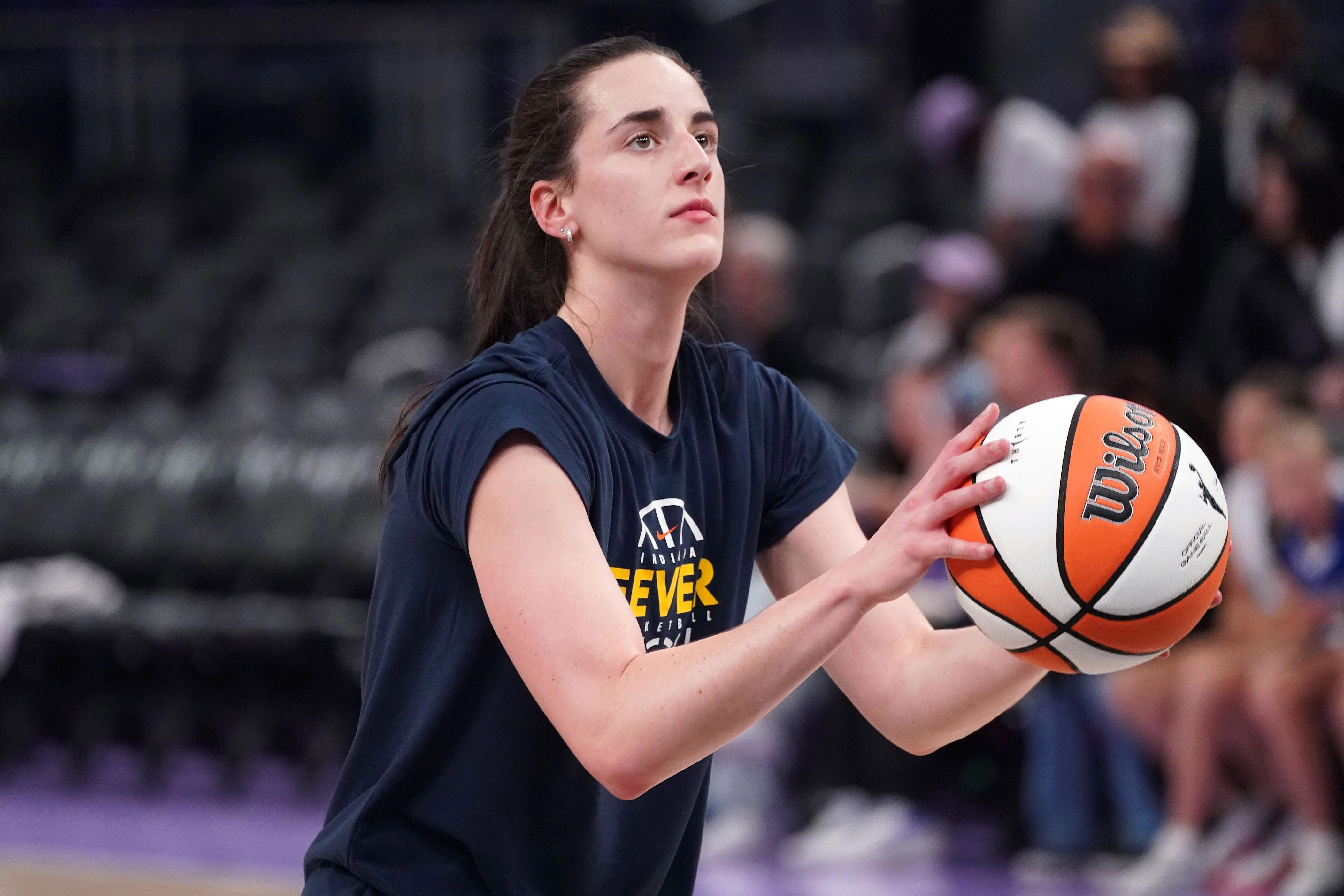 Fiery Caitlin Clark draws boos in Indiana Fever rematch vs Golden State ...