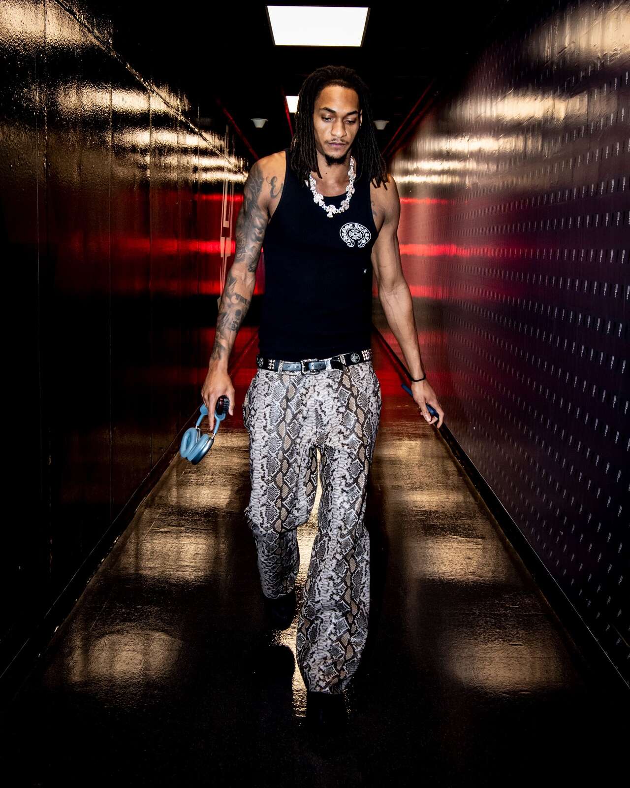 Spurs bring casual streetwear and flashy designer fashion to pivotal Game 6