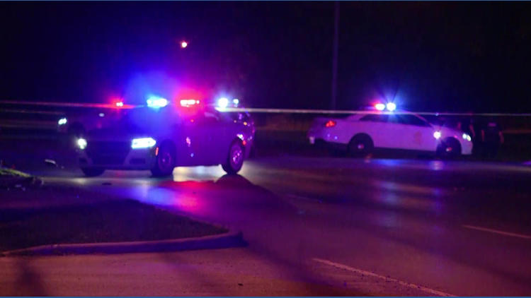Pedestrian killed in Michigan Road crash on Indy's northwest side