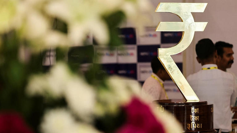 Rupee surges 65 paise to 95.20 against US dollar in early trade