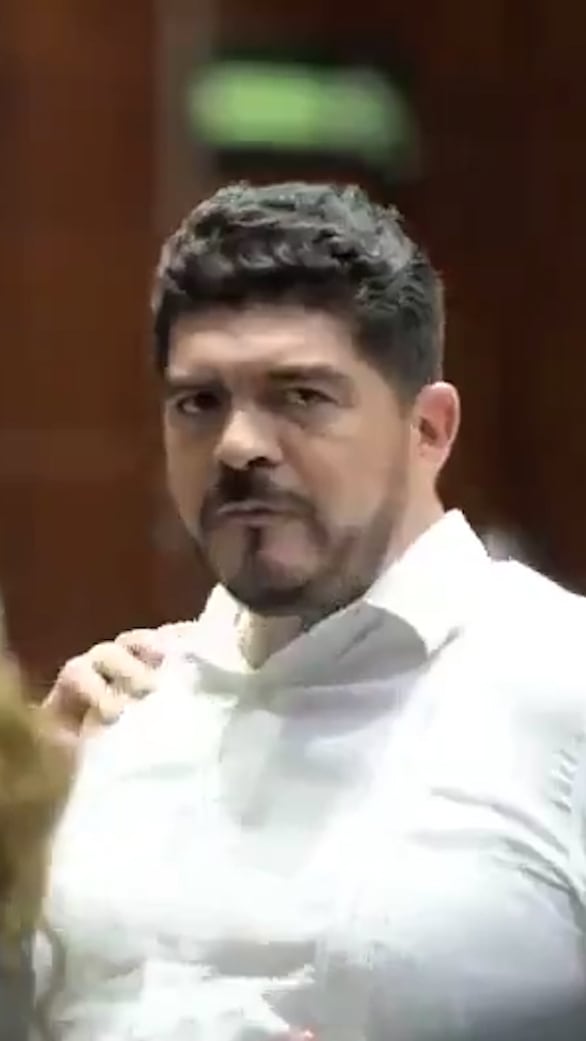 Un diputado de Morena reta a golpes a un opositor en el Congreso tras ...