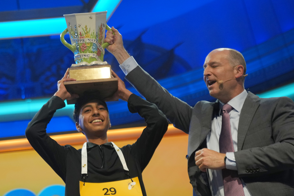 Shrey Parikh wins the Scripps National Spelling Bee, beating Ishaan ...