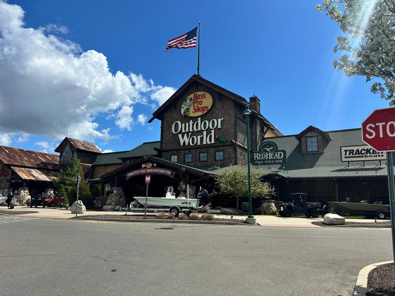 Bass Pro Shops moves forward with plans for Long Island’s first Outdoor ...