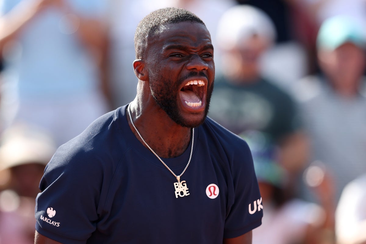 US tennis ace pleads for return of racket stolen by fan at French Open