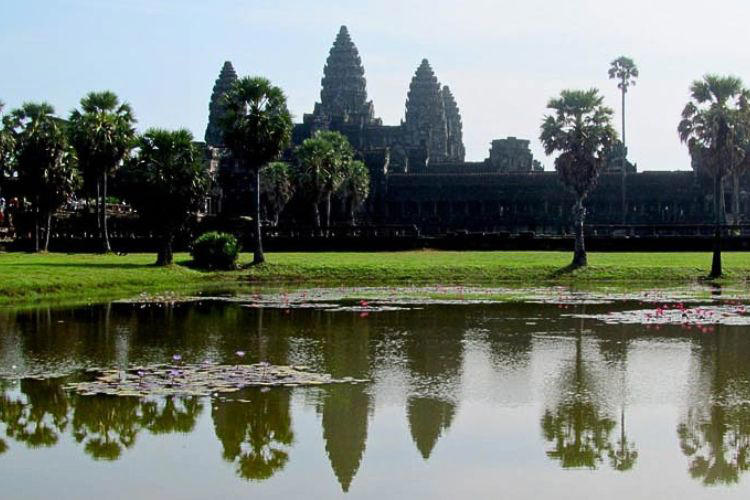 Two Days Angkor Archaeological Park in Siem Reap, Cambodia