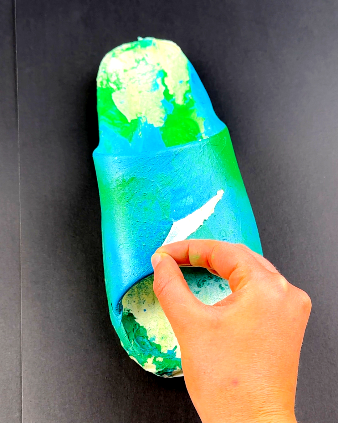 Cool DIY customized slippers! 💯