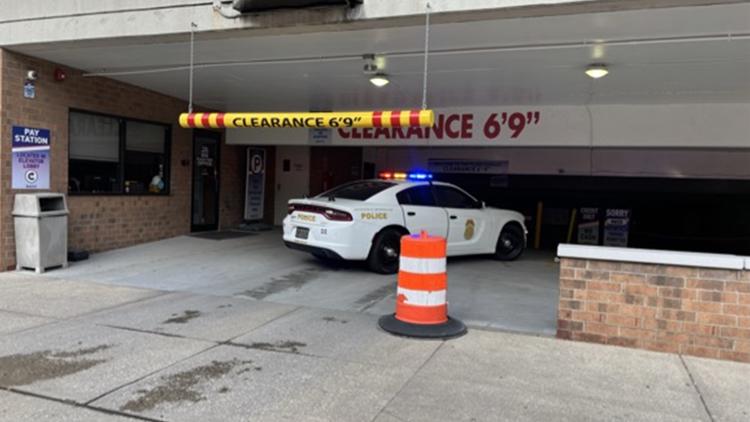 1 critically injured after shooting in downtown Indianapolis