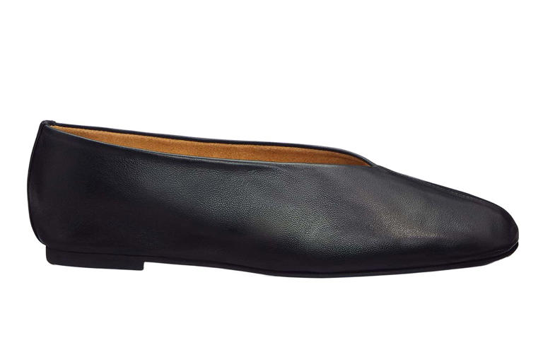 Jennifer Garner’s elegant ballet flats are the comfortable summer shoe ...