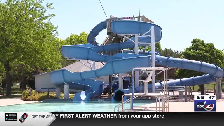 City of Green Bay hiring lifeguards for 2026 season