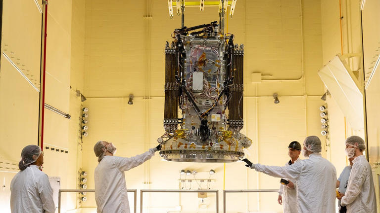 NASA is hatching a 'fast-paced plan' to boost this space telescope. But ...