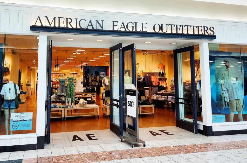 Why American Eagle stock is getting hammered after hours Thursday