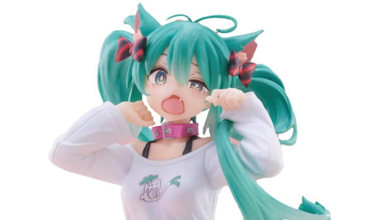 Taito brings back the Hatsune Miku desktop cute cat girl figure again