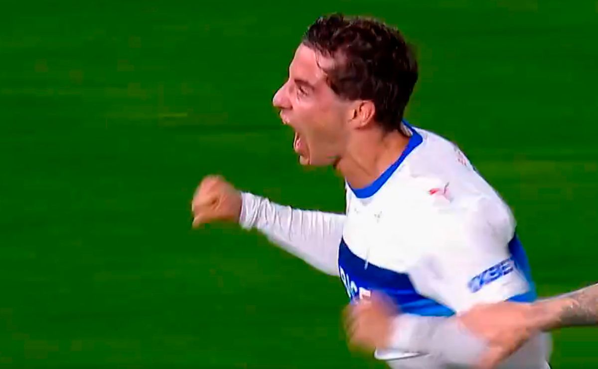 El golazo de Clemente Montes para que Universidad Católica elimine ...