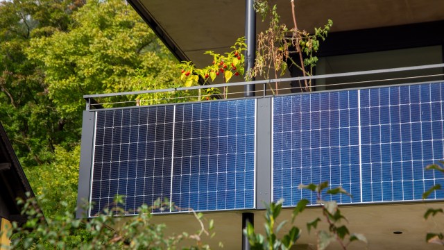 California Senate passes plug-in solar bill letting residents use wall ...