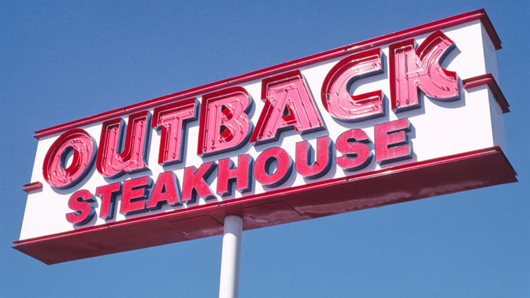 Outback Steakhouse unveils summer menu with BBQ combos and cocktails