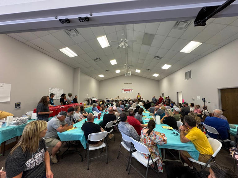 Reuniting lost items with Enid tornado victims