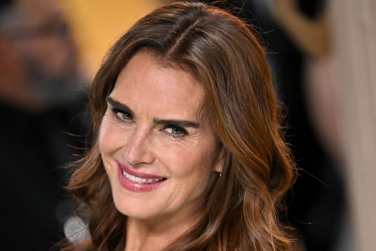 Acorn TV orders season 2 of Brooke Shields' 'You're Killing Me'